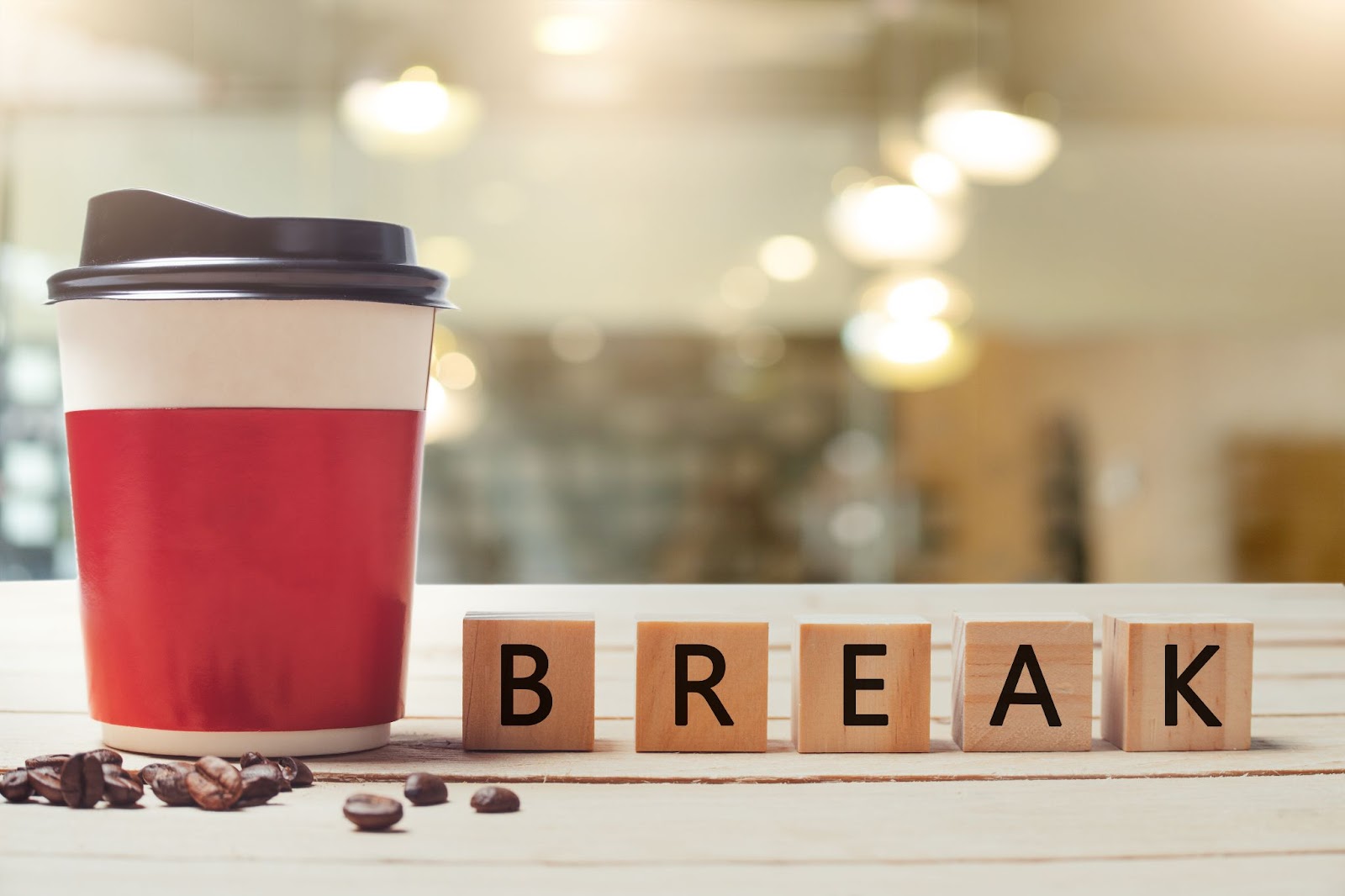 17 Icebreaker Games for Online Meetings to Boost Team Bonding in 2025